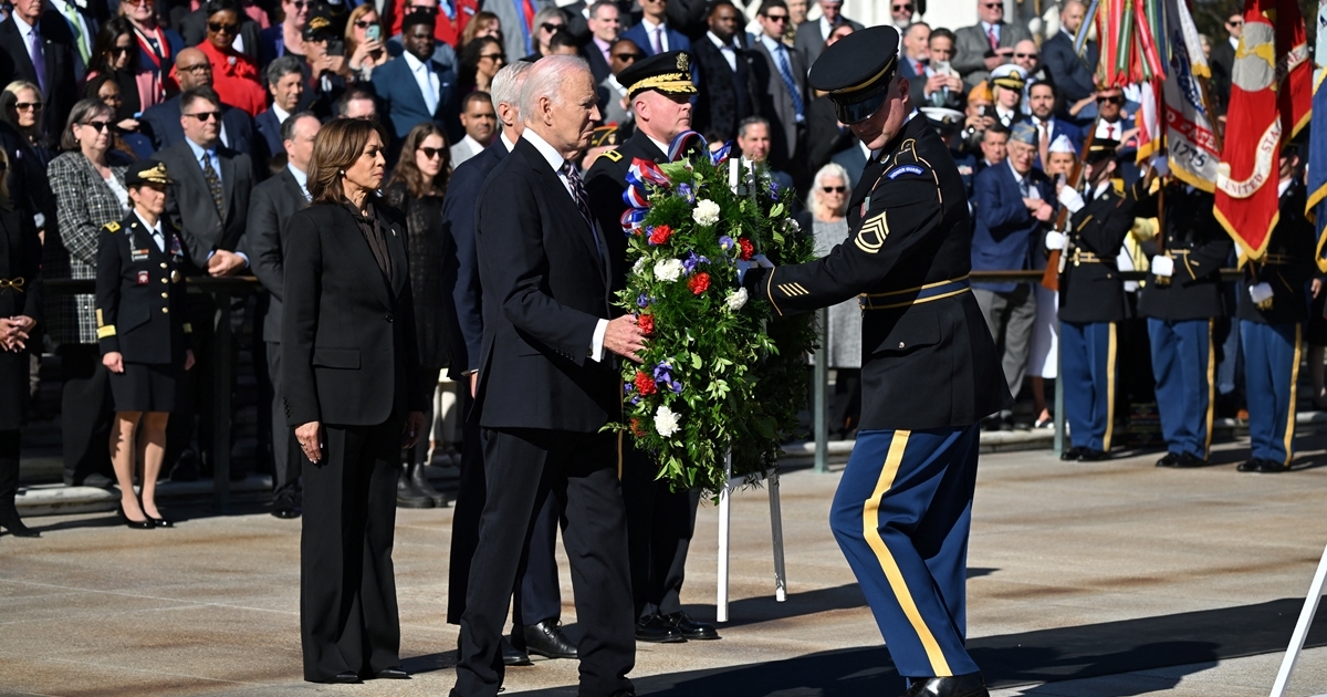 Celebrating Veterans Day, Biden and Harris appeared together with 100 ...